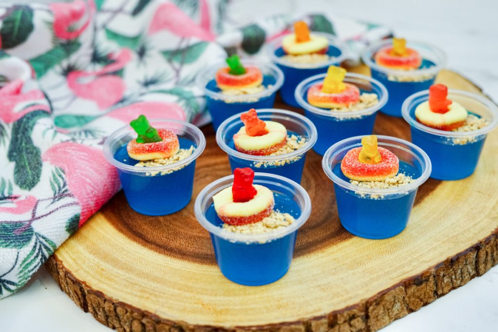 Make these Fun and Easy Beach Party Jello Shots
