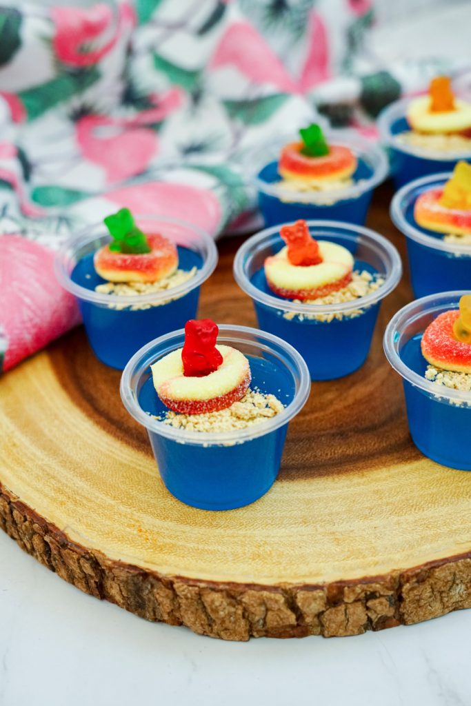 Make these Fun and Easy Beach Party Jello Shots