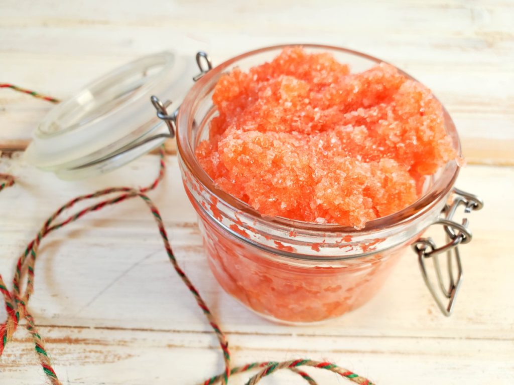 DIY Peppermint Foot Scrub Recipe
